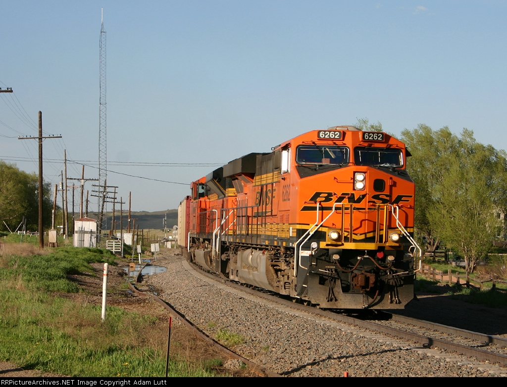 BNSF 6262